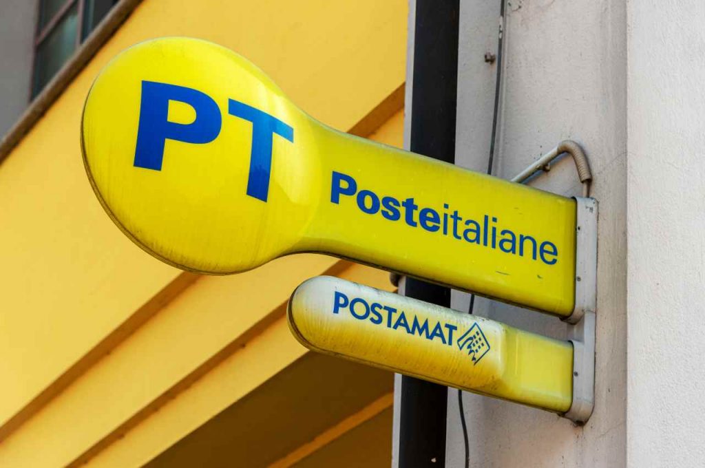 Poste Italiane, ecco gli aumenti: quanto costano adesso pacchi e ...