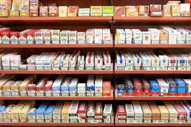 Vuoi aprire una tabaccheria? Tutti i requisiti richiesti e i guadagni ...