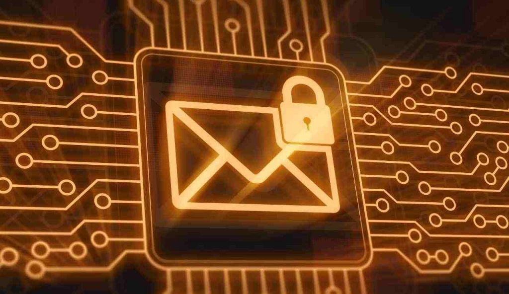 Raccomandata: come riconoscere i codici di una multa - SoloFinanza